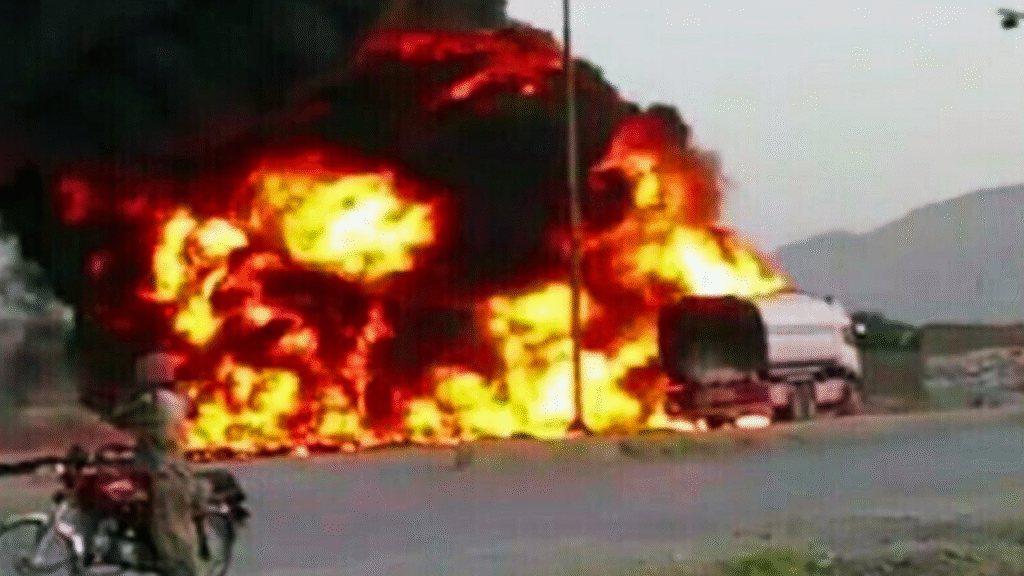 Death Toll Rises to 19 in Fuel Tanker Explosion in Pakistan’s ...