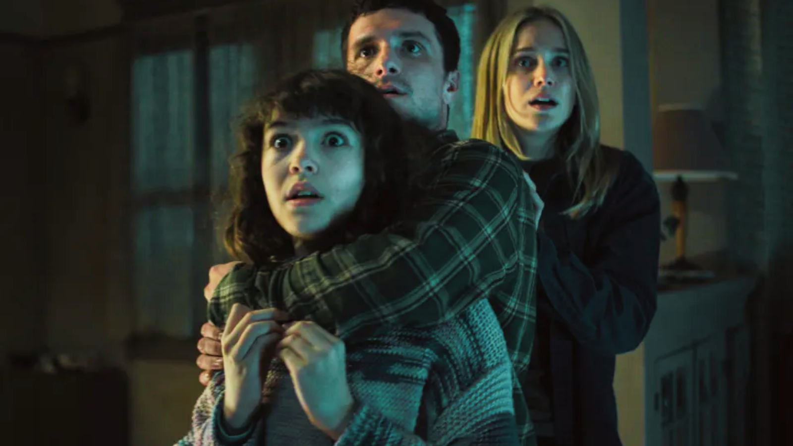 Elizabeth Lail Returns in ‘Five Nights at Freddy’s 2’ With a Darker ...